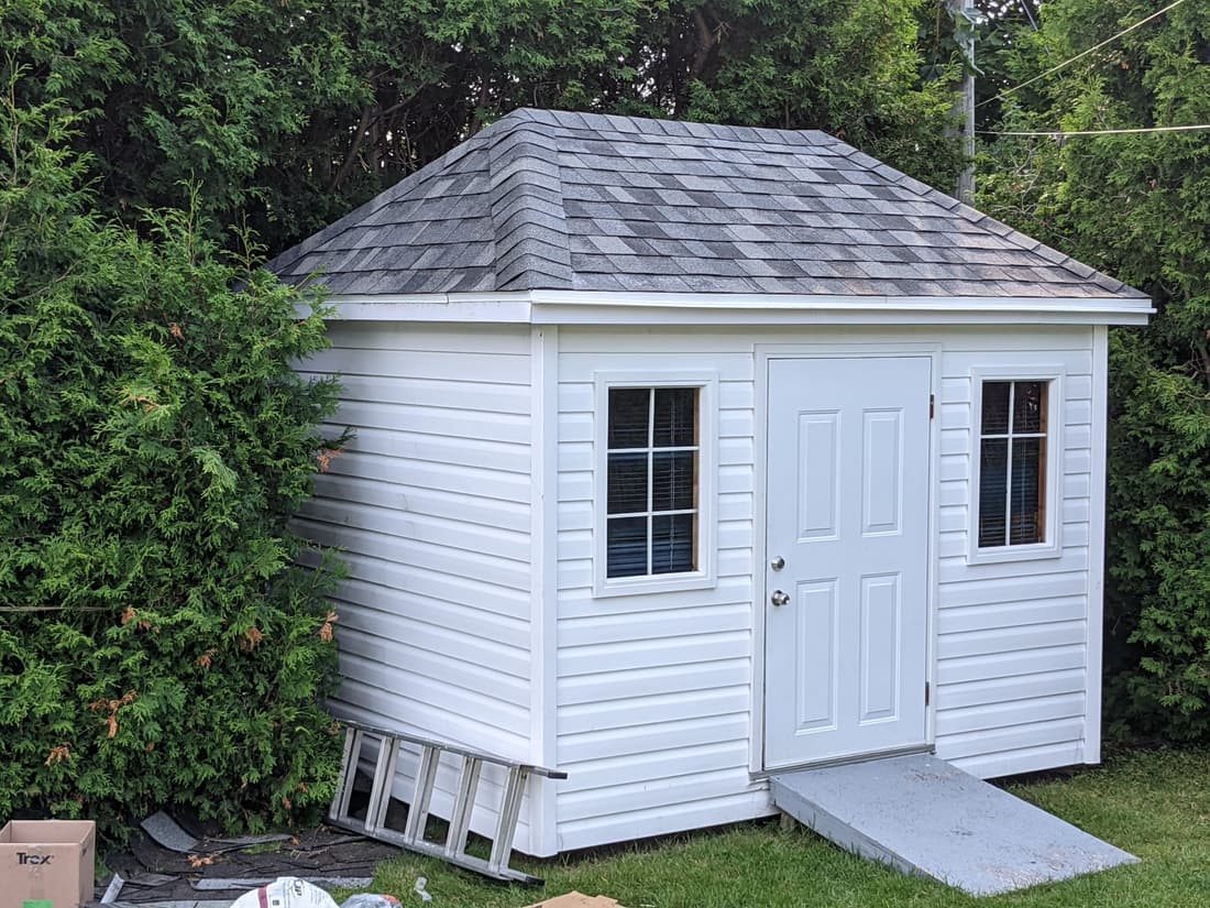 Donnez un nouveau souffle à votre cabanon avec un revêtement de toiture